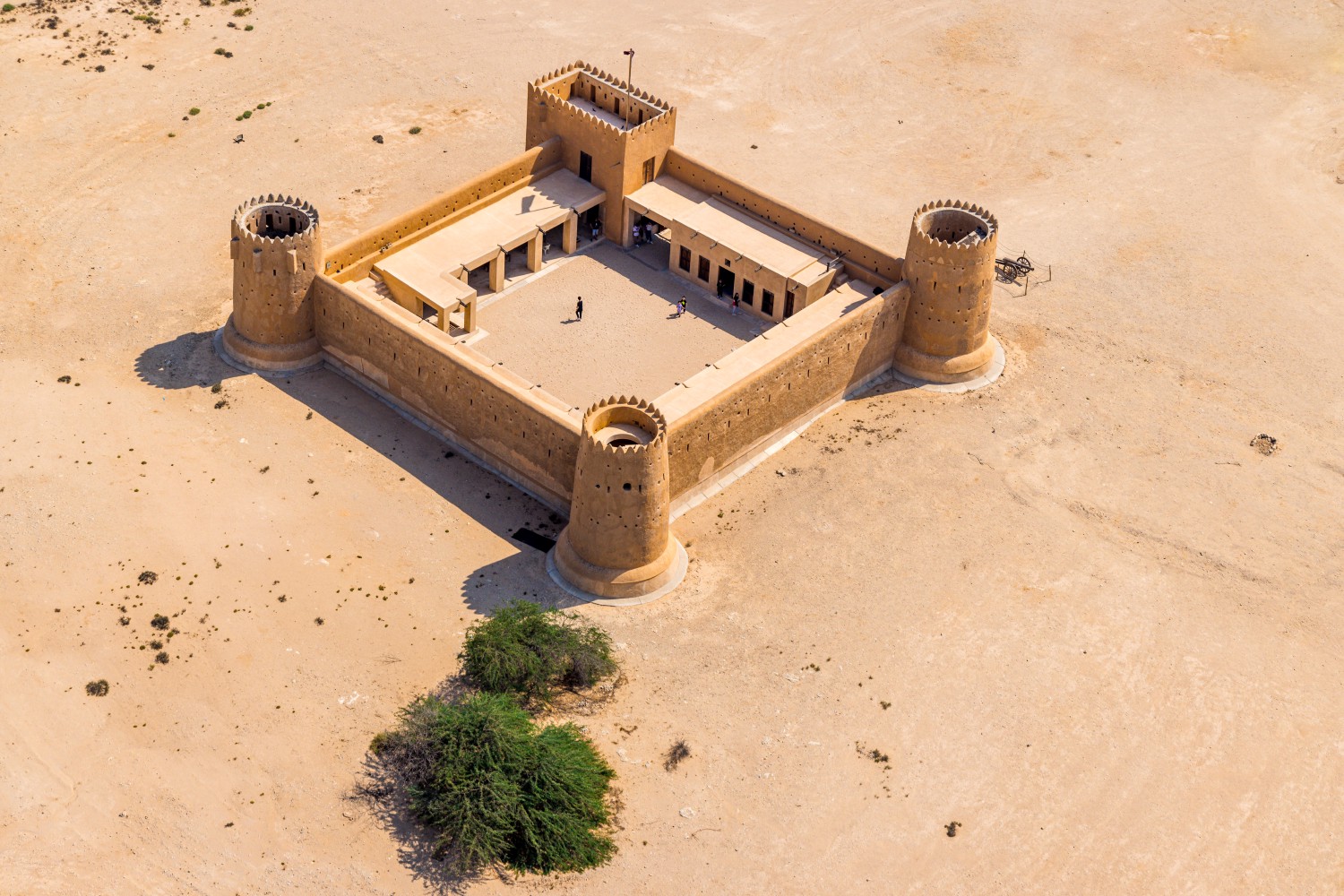 A traditional Arabian architecture - The Explorers